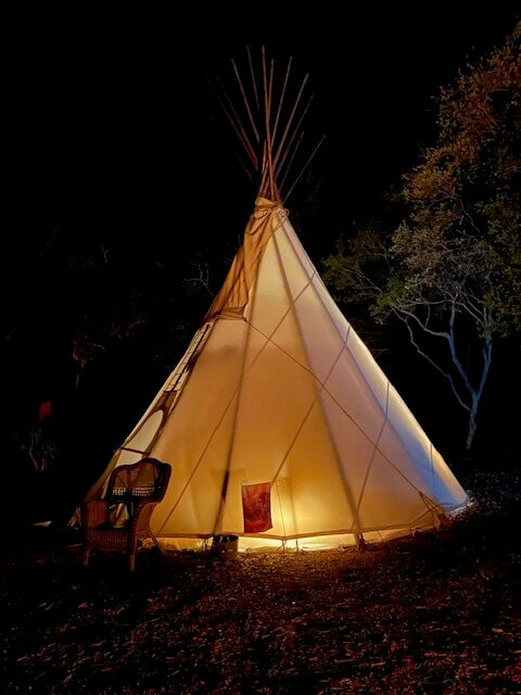 Tipi, glamping, romantic getaway, creek, fishing, canoeing,
